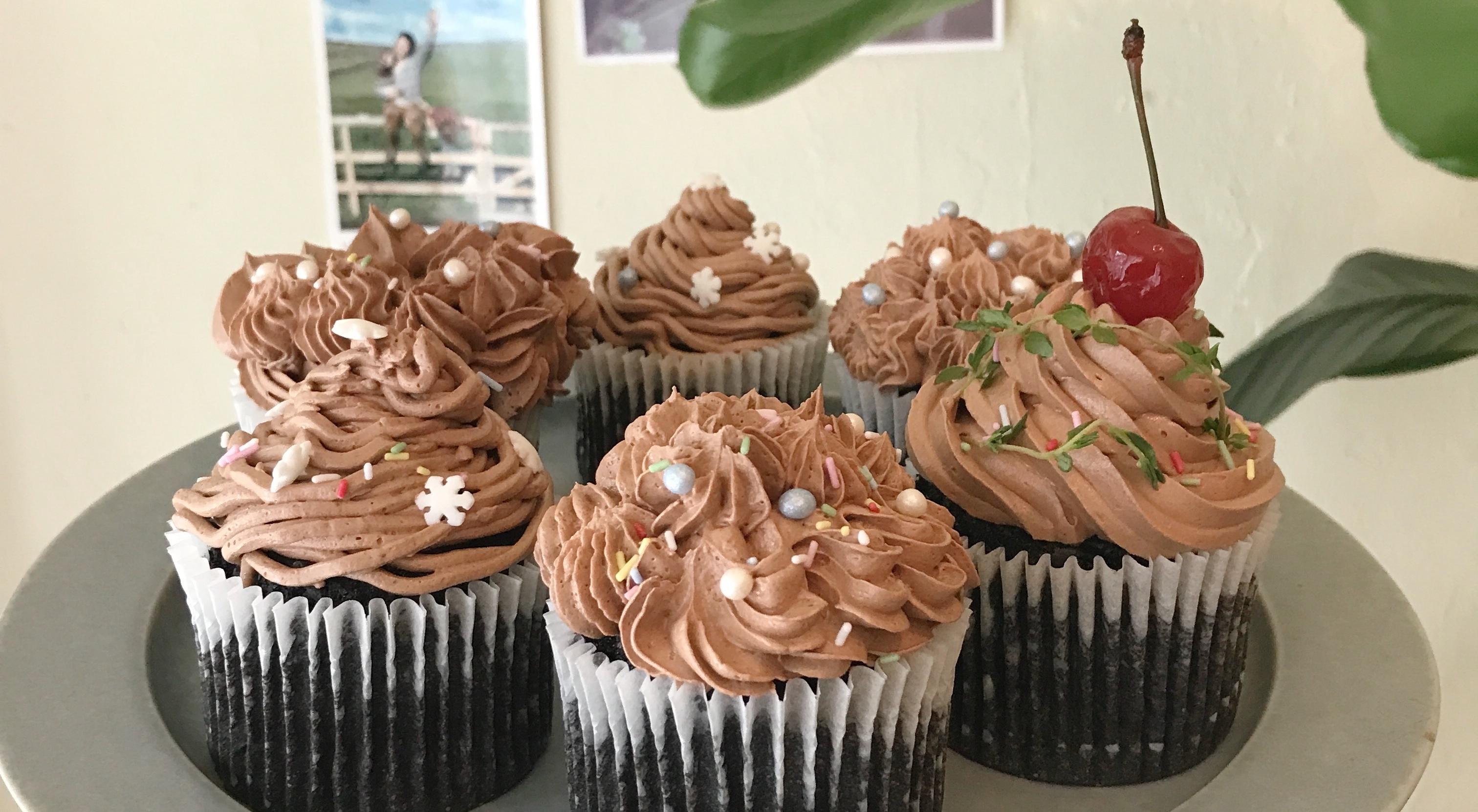 8월]리틀콘크리트케이크는어찌되어도좋아-초코컵케이크4,5세 | 강좌 상세 | 현대백화점